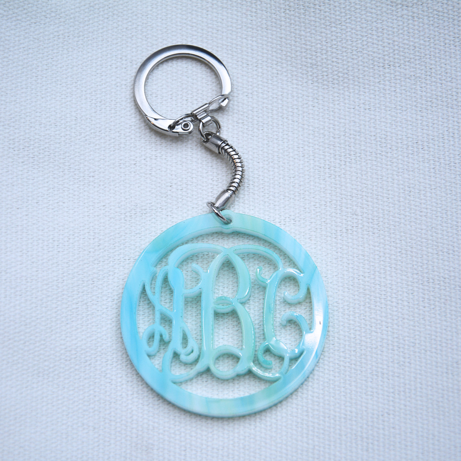3 Initials Monogram Keychain - 2.5 Inch Vine Personalized Monogram ...